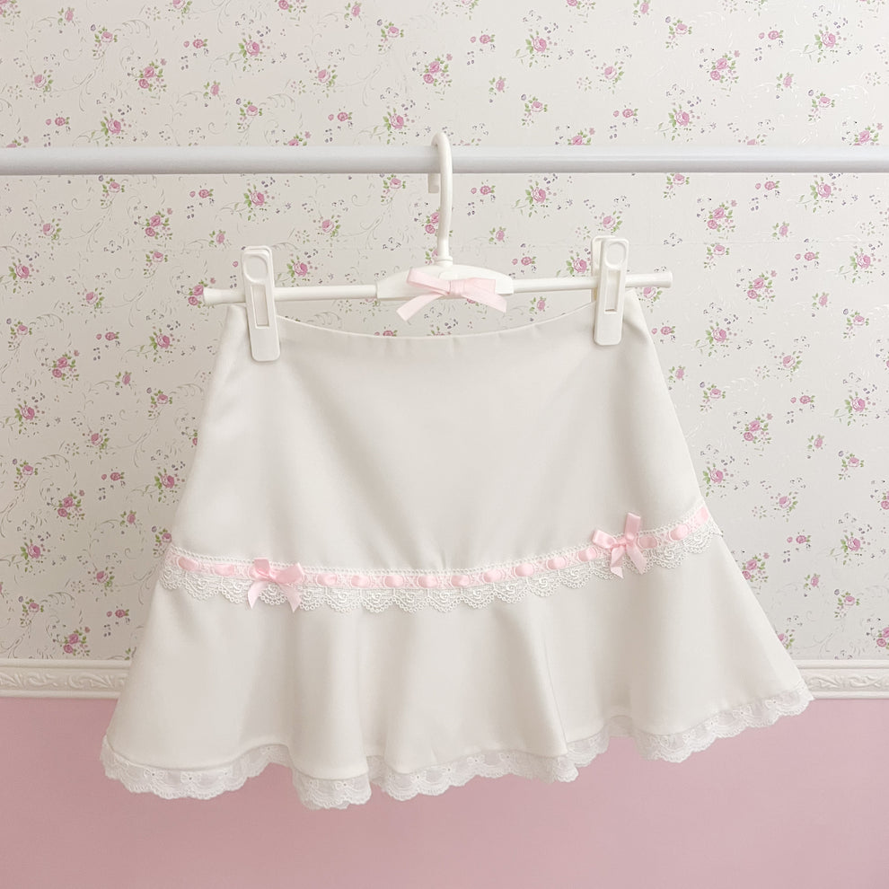 [Preorder] Dollish Darling Skirt in White – Seams of Venus by Les Habits